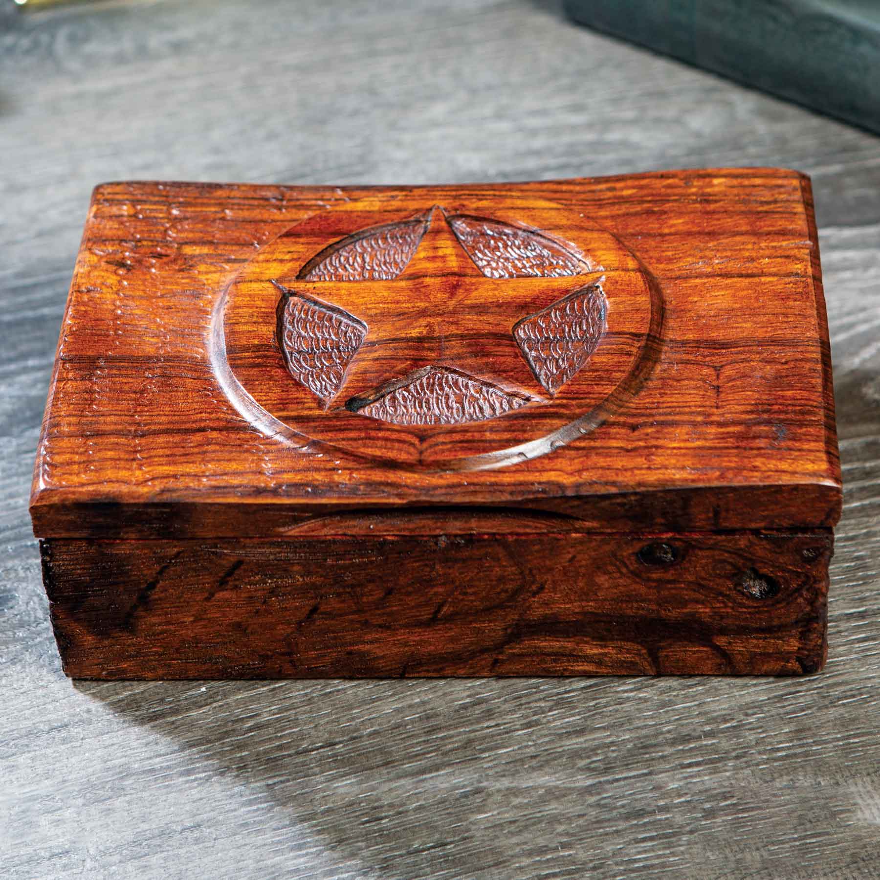 Rustic Star Valet Box | Creations and Collections